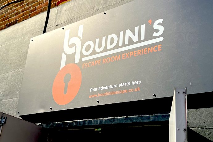 Solve the Mystery and Escape the Room: Houdinis in Southampton | Family ...