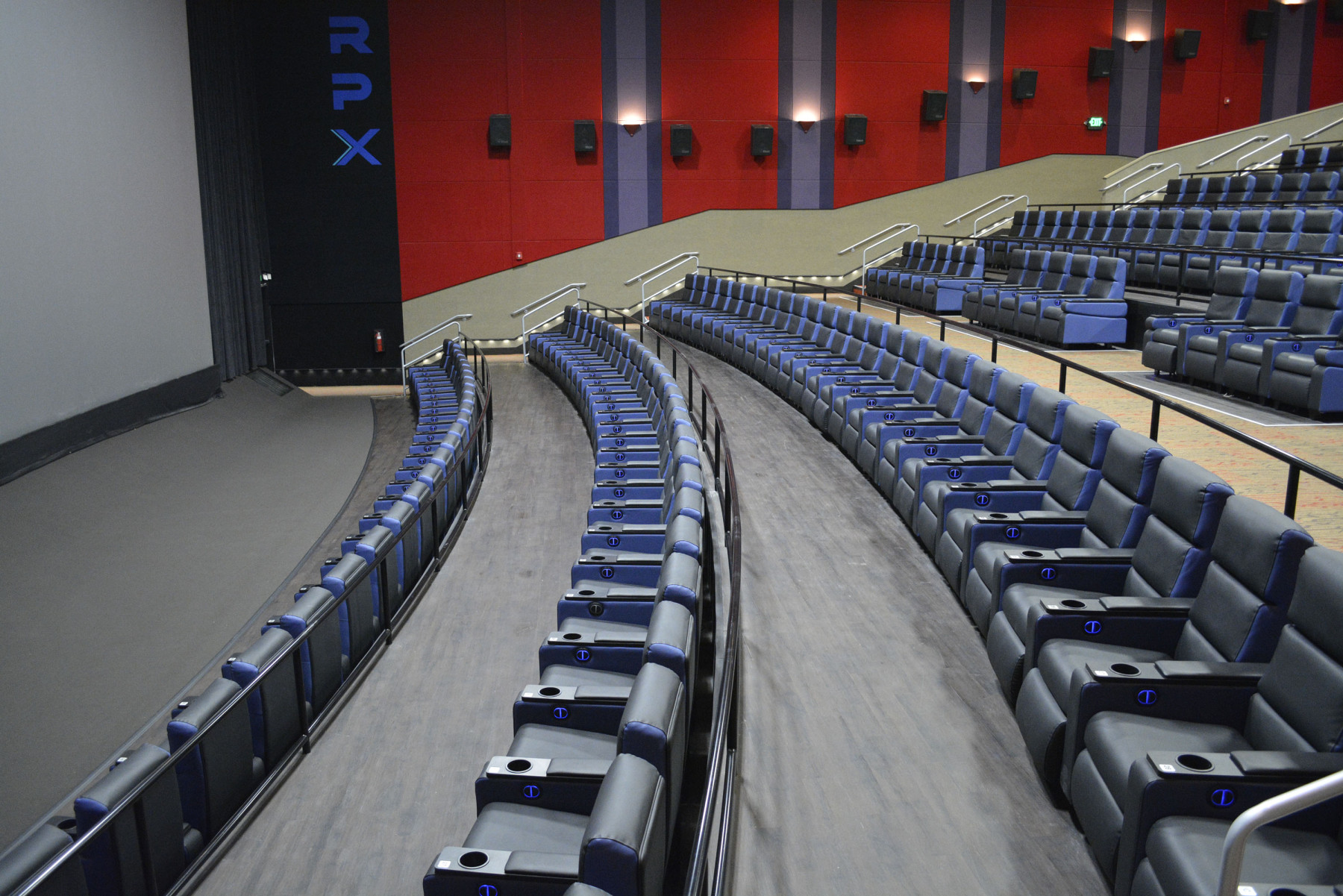 Regal Alderwood Lynwood | Washington | Cinemas and Movies
