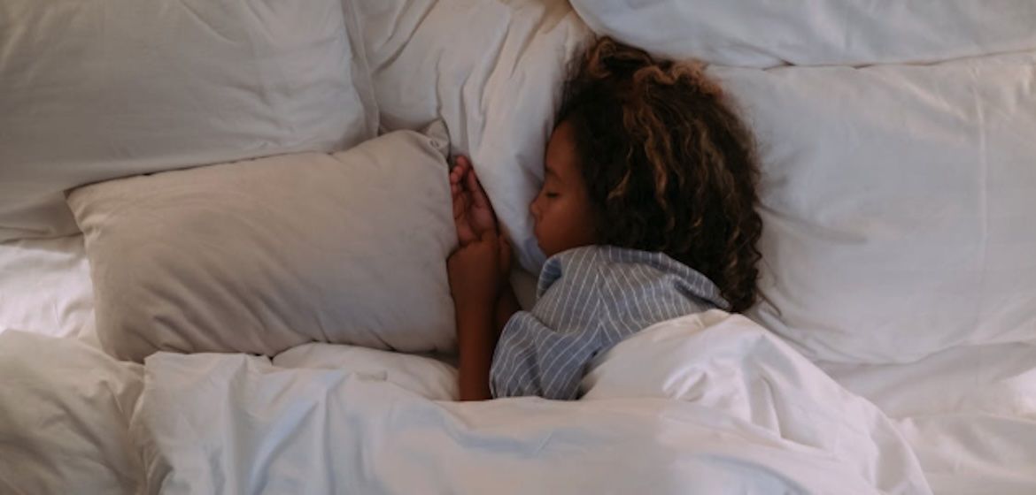 Seven Travel Sleep Fixes for Children That Work | Family Days Out