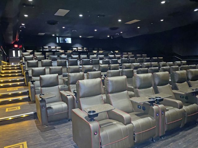 AMC 19th Street East 6 | New York | Cinemas and Movies